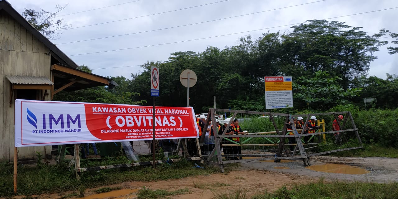 Demo Soal Banjir Bontang, Warga Dihalangi Masuk Indominco - Niaga.Asia Demo Soal Banjir Bontang, Warga Dihalangi Masuk Indominco - Niaga.Asia