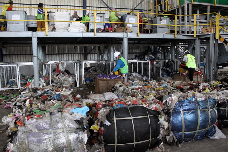 Pemda Seharusnya Kolaborasi dengan Swasta Mengelola Sampah – Niaga.Asia Pemda Seharusnya Kolaborasi dengan Swasta Mengelola Sampah – Niaga.Asia