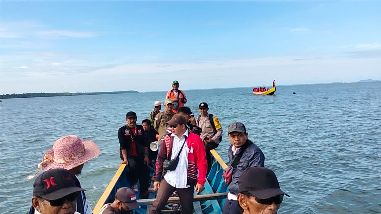 Sterilkan Jalur Pelayaran, Pondasi Gantungan Tali Rumput Laut Dibongkar ...