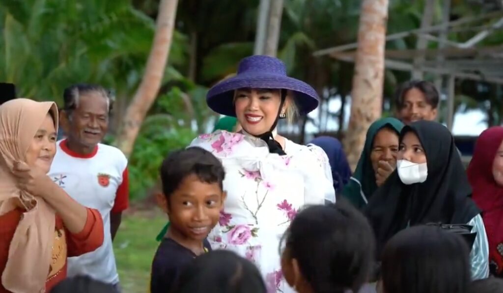 5 Fakta Tentang Syarifah Suraidah, Suka Blusukan dan Lakukan Aksi ...