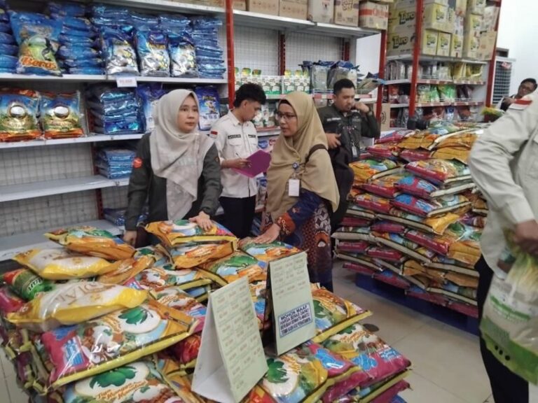 Yova Mart Perketat Pemeriksaan Kualitas Beras - Niaga.Asia